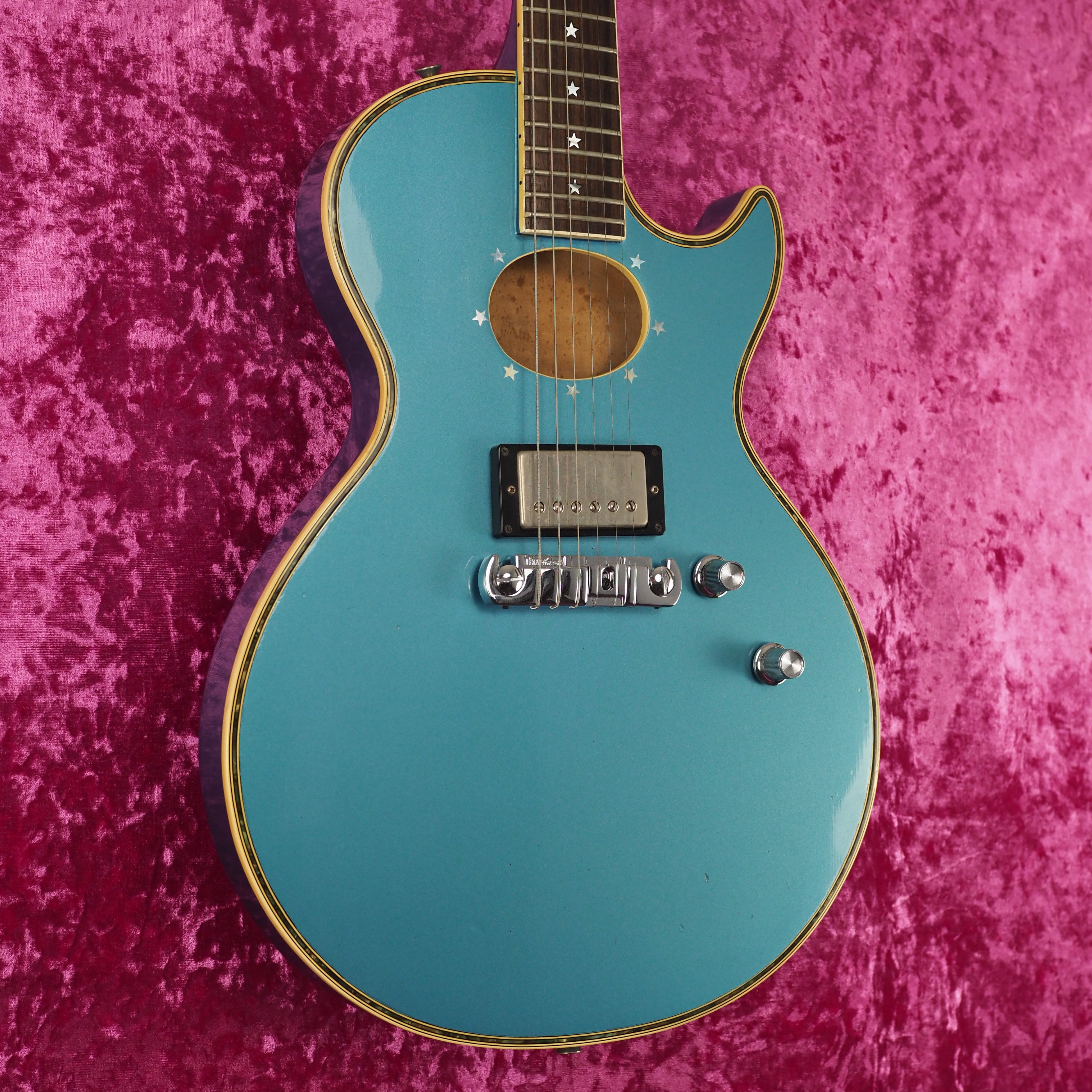 Hall of Fame: Kawai Rock 'n' Roll Star Electric Guitar - Metallic Blue ...