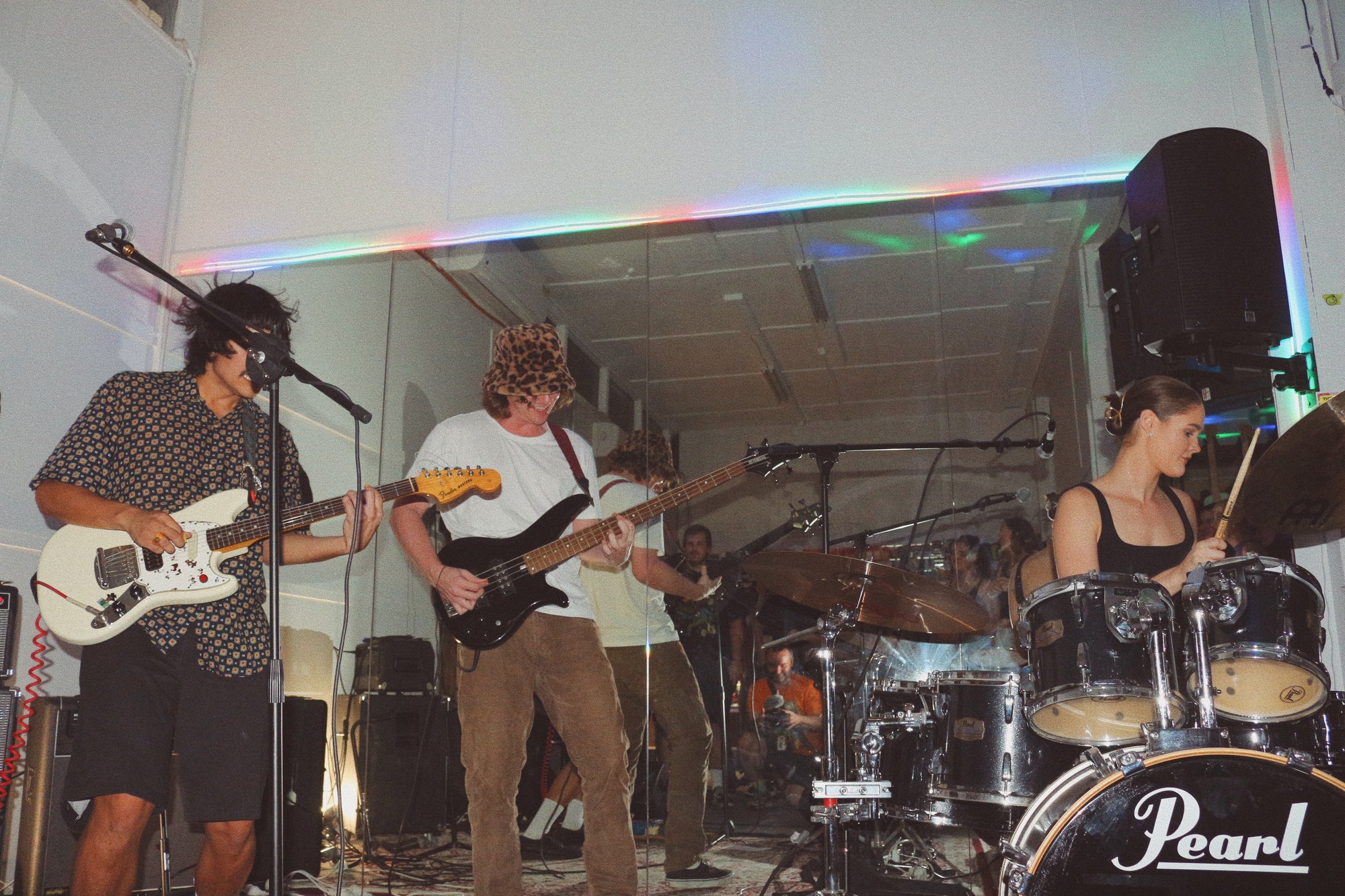 Southside Guitars - Brisbane's friendliest home of music!